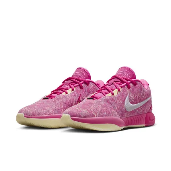 Nike Lebron 21 "the World Is Your Oyster" Sneakers - Multi-color/metallic Silver
