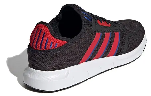 Adidas Swift Run X Sneakers