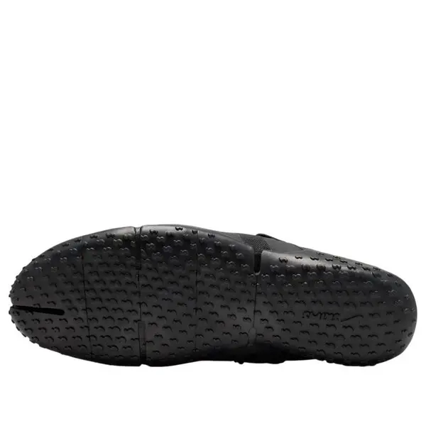 Nike X Skims Air Rift Mesh Tabi Toe Sneakers
