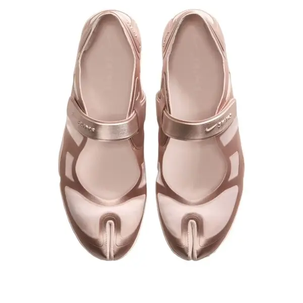 Nike X Skims Air Rift Satin Sandals - Silt Red