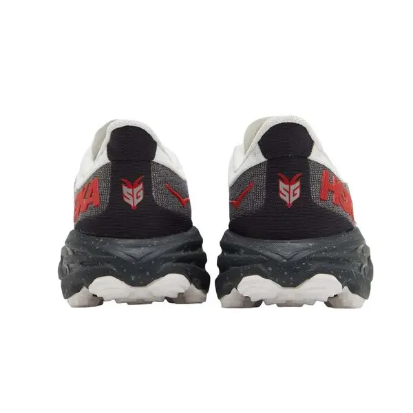 Hoka One One Speedgoat 5 Sneakers
