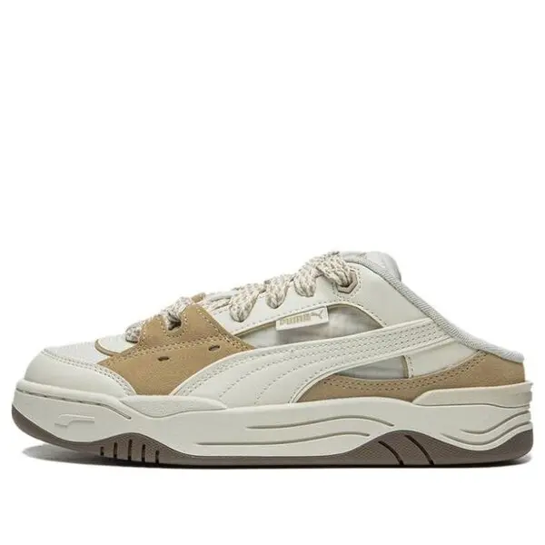 PUMA Classic Low Sneakers - White/tan