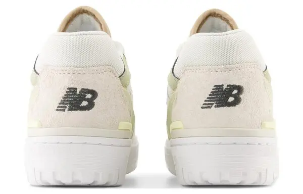 NEW BALANCE 550 Sk Lace-up Sneakers - Beige/white