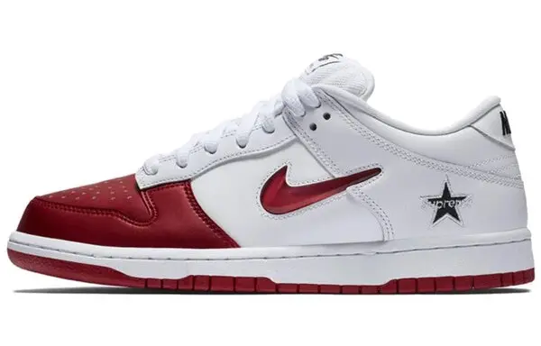 Nike X Supreme Sb Dunk Low Varsity Red