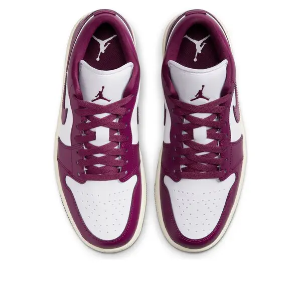 JORDAN 1 Low Lx Sneakers - White/fireberry/sail