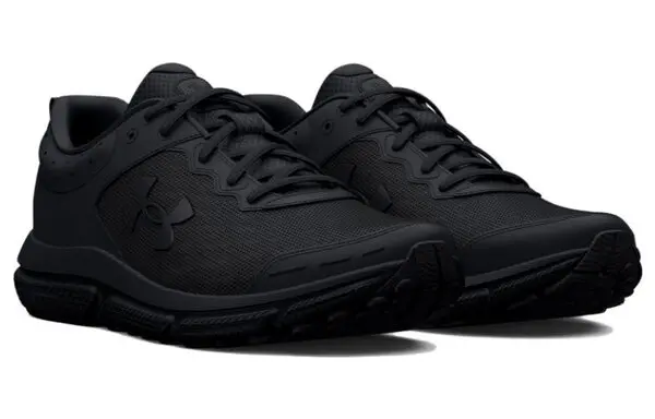 Under Armour Charged Assert Sneakers