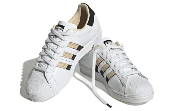 Adidas Originals Superstar Sneakers - White/sand/black