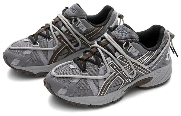 Asics Gel-kahana Tr V2 Low Top Sneakers