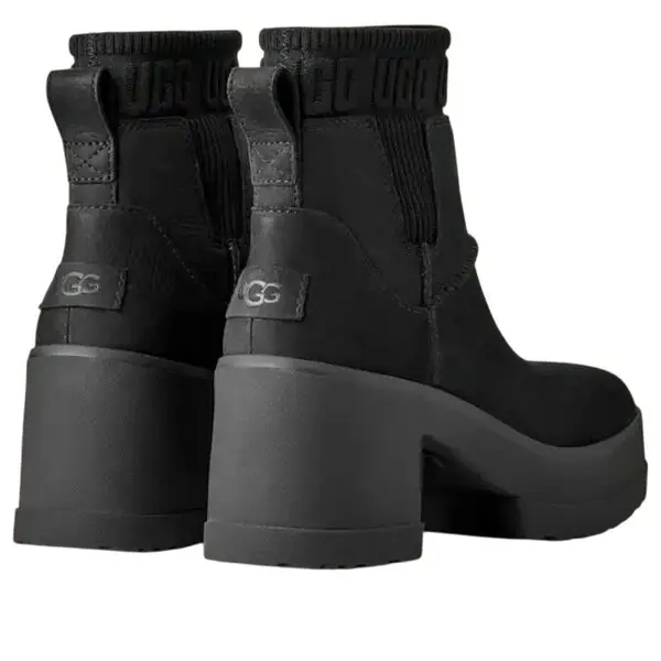 UGG Moxy Chelsea Boot - Black