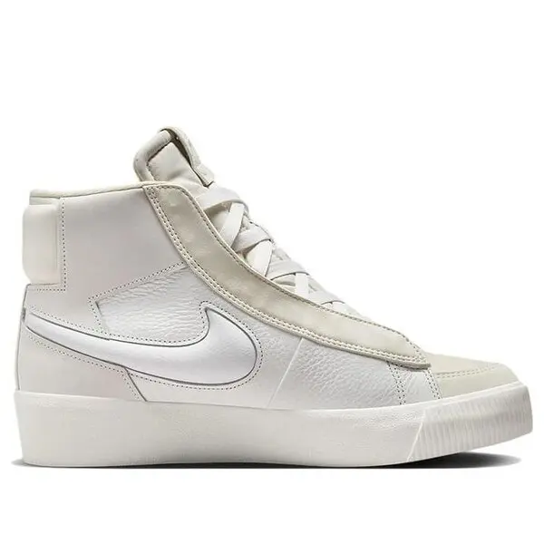Nike Blazer Mid Victory Sneakers - White
