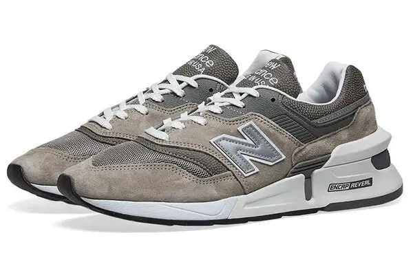 NEW BALANCE 997 "day 2019 Encap Reveal" Sneakers - Grey