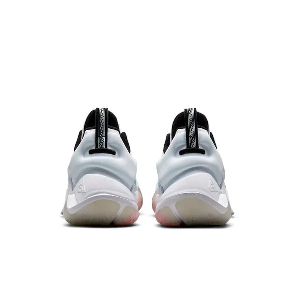 Nike Giannis Immortality Sneakers
