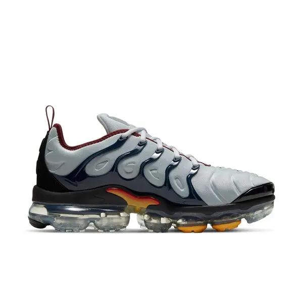 Nike Vapormax Plus Sneakers - Grey
