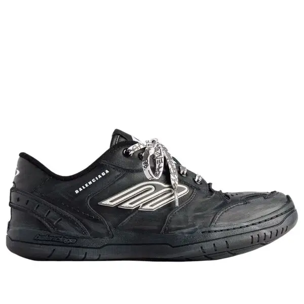 Balenciaga Hamptons Worn-out Sneakers