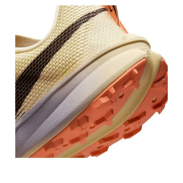 Nike Kiger Athletic Sneakers - Orange