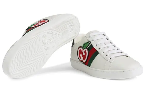 Gucci Ace Low Gg Apple Patch Sneakers
