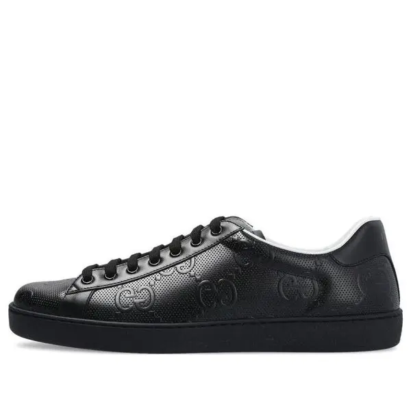 Gucci Ace Low Top Sneakers With Embossed Gg Logo - Black
