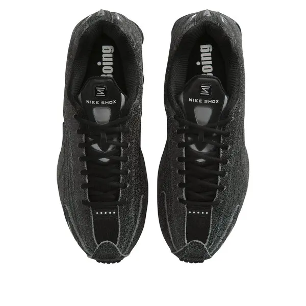Nike Shox R4 Sneakers - Black