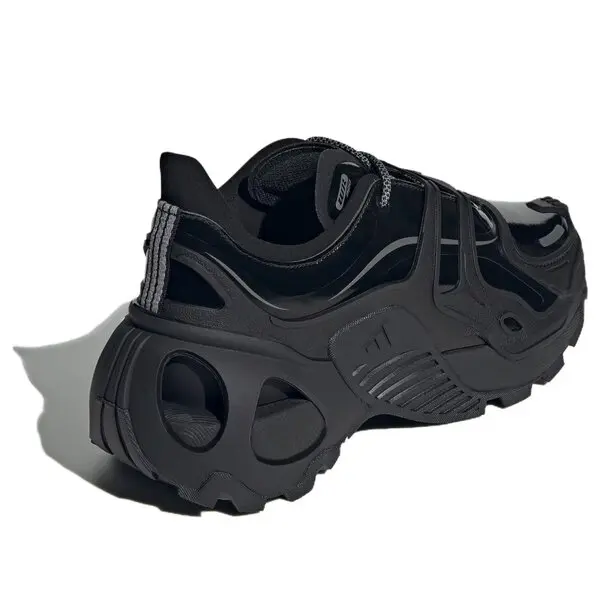 Adidas Wonder Runner Pro Sneakers - Black