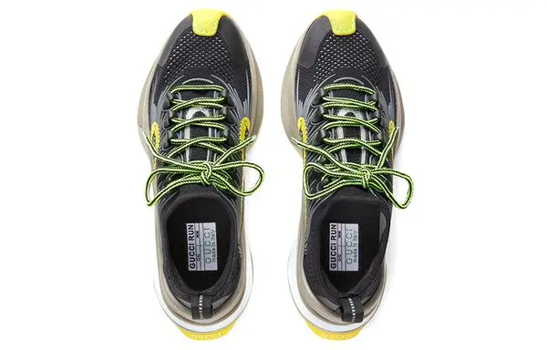 Gucci Run Sneaker - Black/yellow