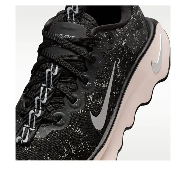 Nike Motiva Se Sneakers - Black/silt Red