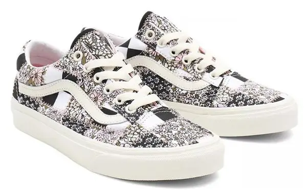 VANS Old Skool Patchwork Floral Low Top Sneakers - White/black/pink