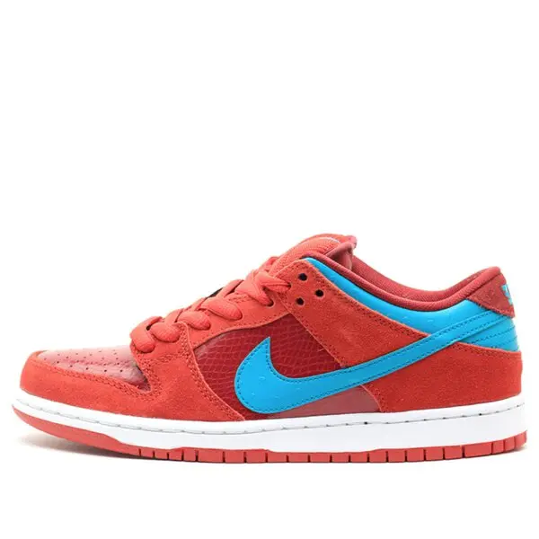 Nike Dunk Low Pro 'brickhouse Turbo Green' Sneakers - Green/red