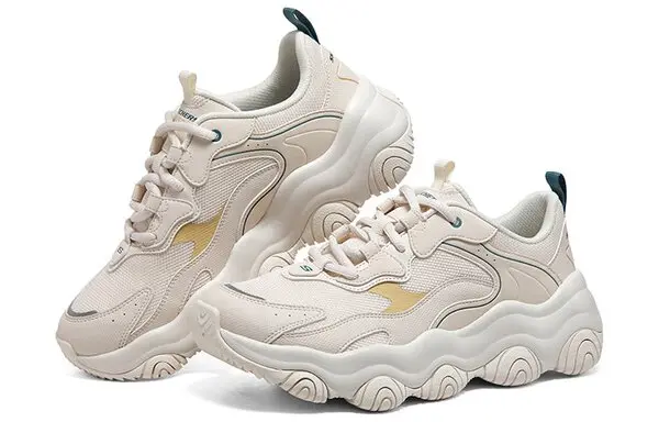 Sketchers D'lites Old School Running Shoes - Beige/white