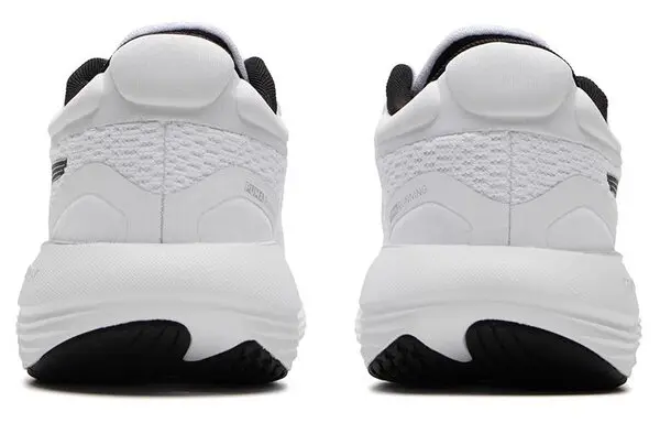 PUMA Scend Pro Running Shoes - White/black
