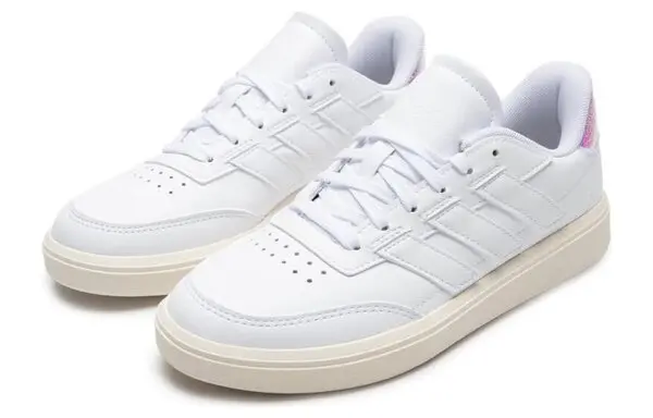 Adidas Courtblock Sneakers