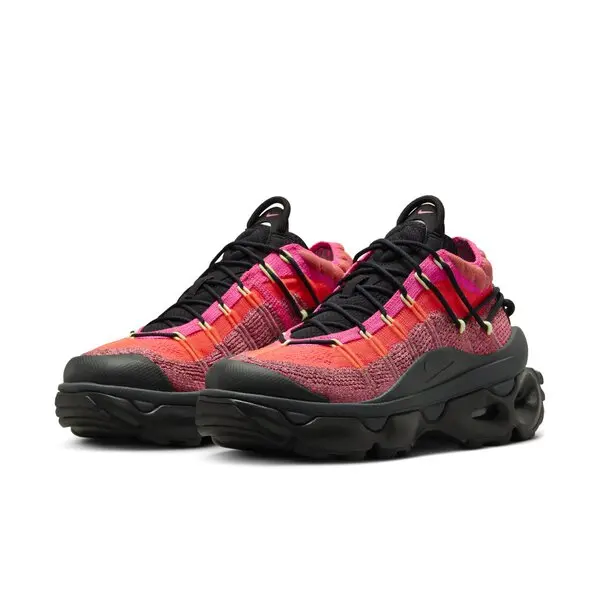 Nike Max Flyknit Venture Sneakers - Hyper Pink/black/dark Smoke Grey