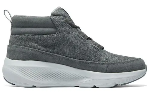 Sketchers Ultra Go Sneakers