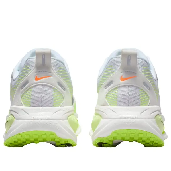 Nike Zoom Vomero 18 Sneakers