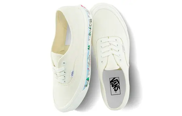VANS Authentic 44 Dx "anaheim Factory Scene" Sneakers - White