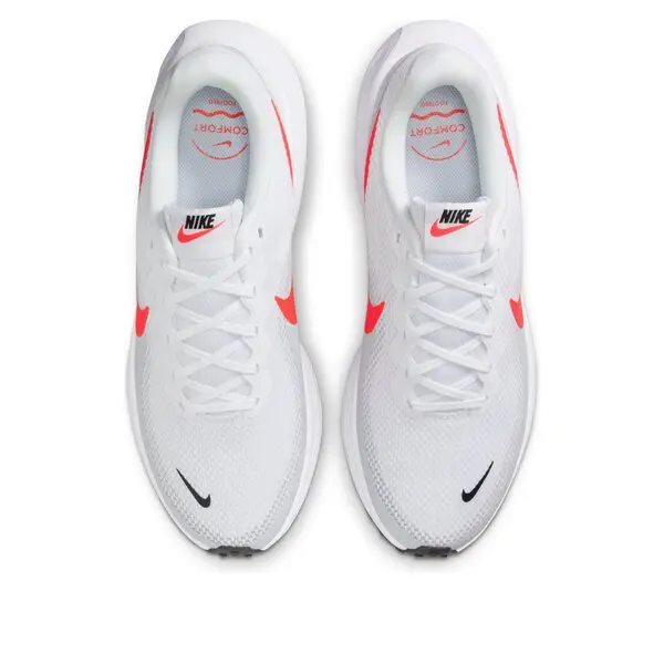 Nike Revolution Sneakers - White/pure Platinum/black