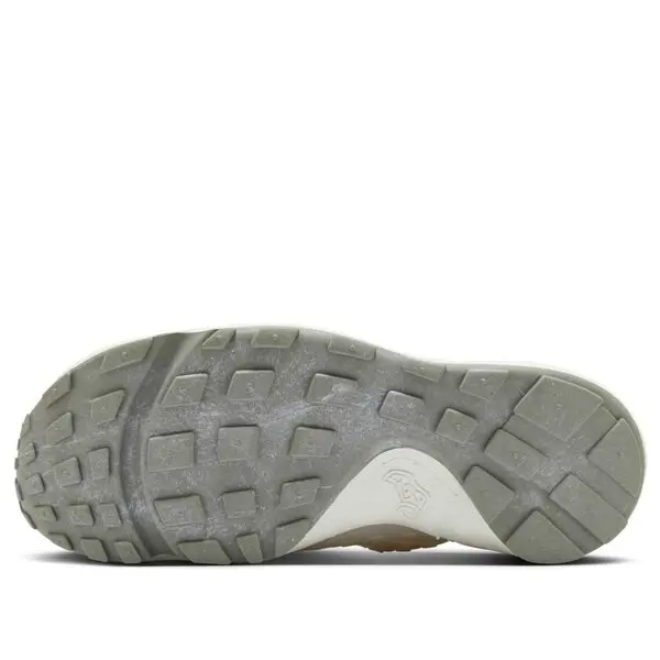 Nike Footscape Woven "nai-ke" Sneakers