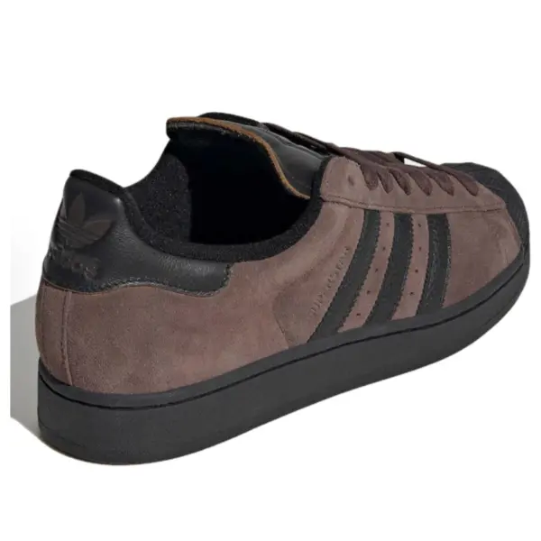 Adidas Superstar Sneakers - Brown/black