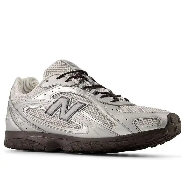 NEW BALANCE 204l Sneakers In Metallic Silver - Metallic Silver/coffee