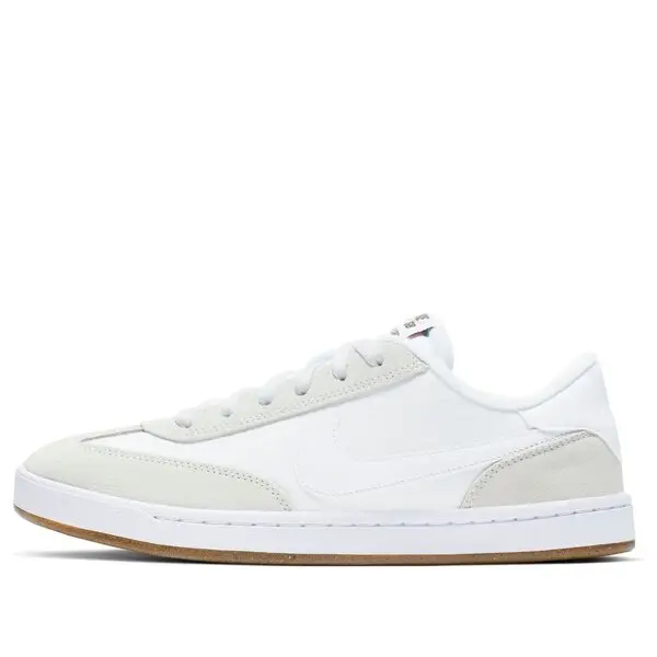 Nike Fc Standard Sb 'summit Gum' Low Top Sneakers - White