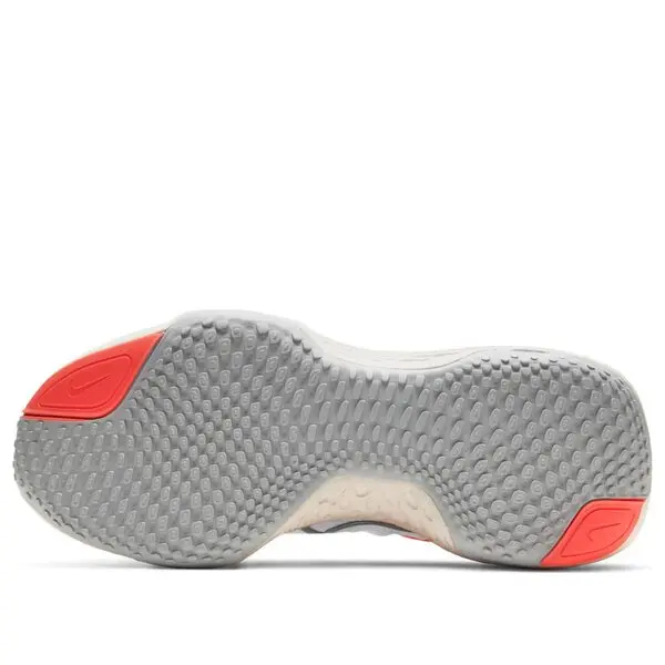 Nike Zoomx Invincible Run Flyknit Sneakers