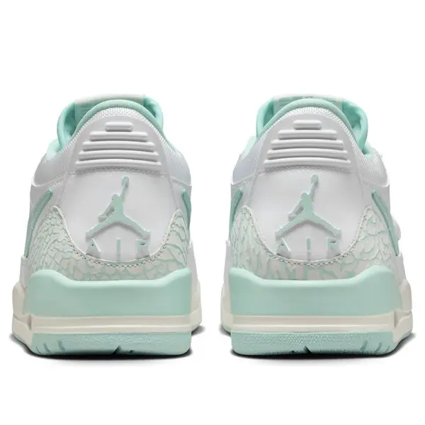 JORDAN Legacy 312 Low Sneakers - White/sail/light Dew