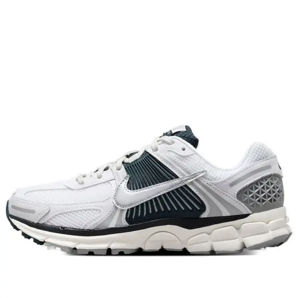 Nike Zoom Vomero Sneakers - White/armory Navy/sail