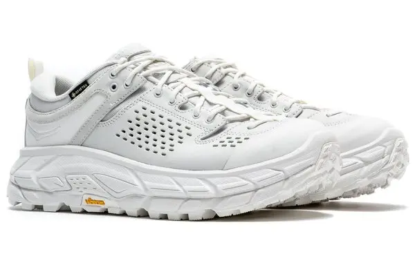 Hoka One One Tor Ultra Low Gore-tex Sneakers