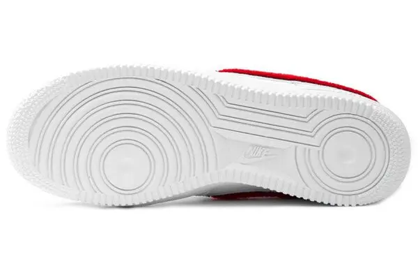 Nike Force 1 '07 Lv8 Chenille Swoosh Sneakers
