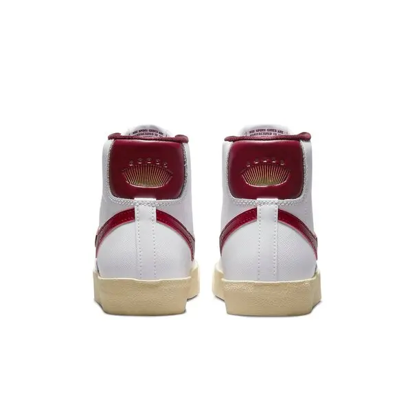 Nike Blazer Mid High Top Sneakers