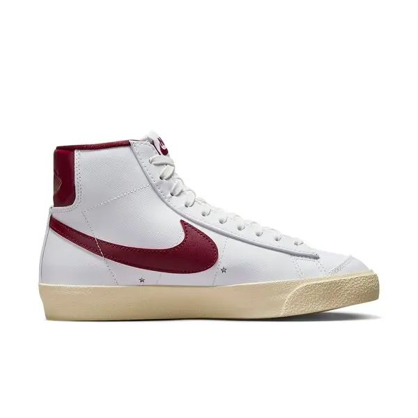 Nike Blazer Mid High Top Sneakers