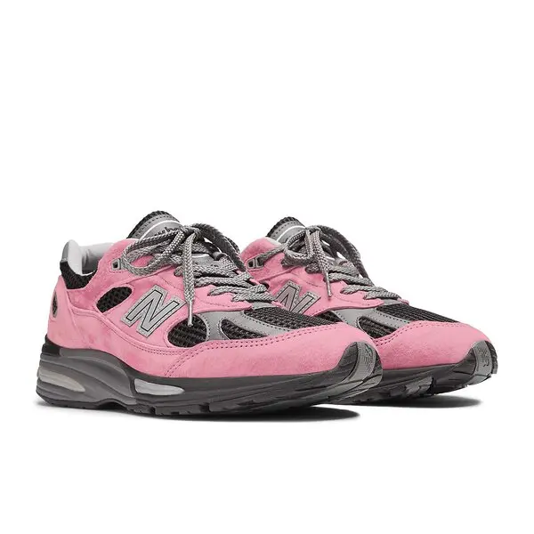 NEW BALANCE 991 V2 "city Exclusives Pack Japan" Sneakers - Pink/grey