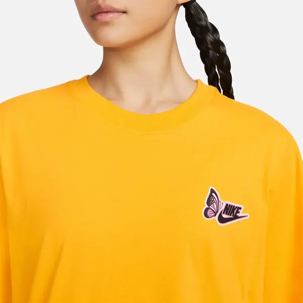 Nike Butterfly Graphic T-shirt