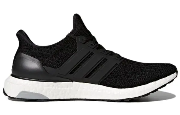 Adidas Ultraboost 4.0 "core" Sneakers