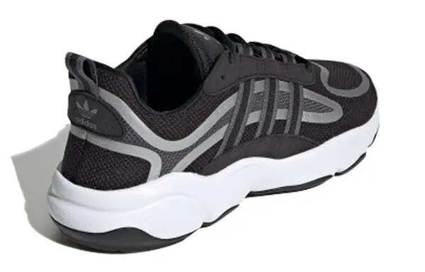 Adidas Haiwee "core " Sneakers - Black